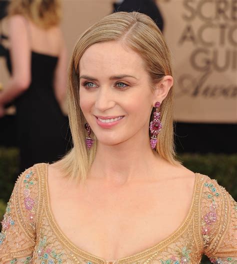 21 Emily Blunt Pics
