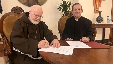 La Universidad De La Santa Cruz Y Tutela Minorum Firman Un Acuerdo Omnes