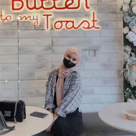 Nda Anida Rhmdnn • Threads Say More