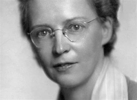 Royal Canadian Mint Celebrating Elsie Macgill