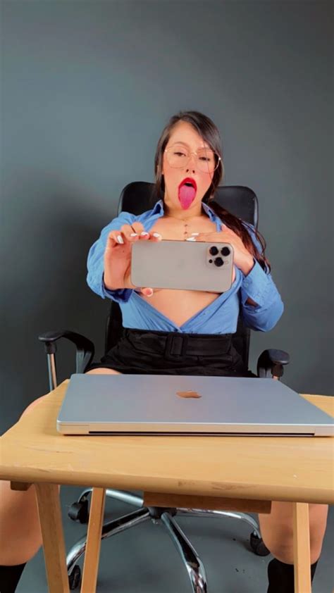 Lori Bauer ️ Live Cams Teams Discord And Telegram