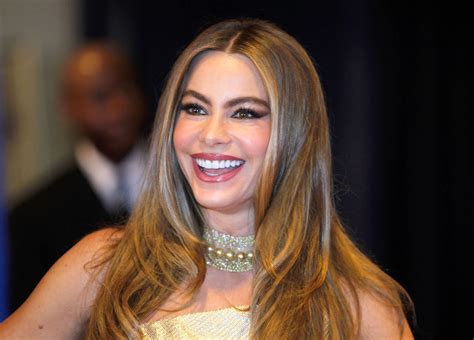 Sofia Vergara Shares Her Biggest Beauty Secrets Sofia Vergara Beauty And Makeup Tips