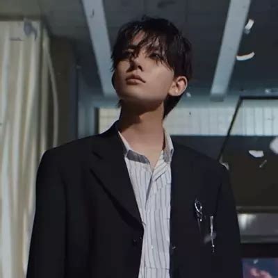 Chat with Lee Heeseung nsfw - Enjoy Free Unrestricted AI Character Roleplay No Filter | FlowGPT ...