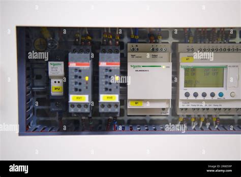 abb schneider electrical breaker automatically shuts down power in