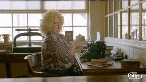 How To Find Free And Paid Guest Post Authors To Write On Your Blog