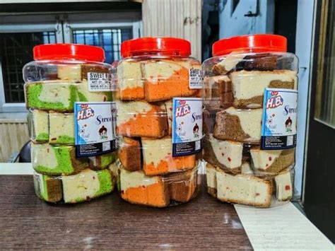 Vanilla Square Slice Cake Packaging Type Carton Box Packaging Size