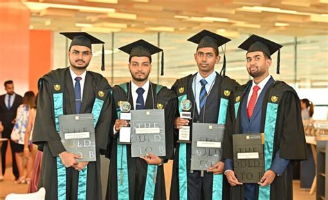 Curtin University Colombo 2025 උපාධි ප්‍රදානෝත්සවයේ දී අධ්‍යයන විශිෂ්ටතා සහ කැපී පෙනෙන දක්ෂතා