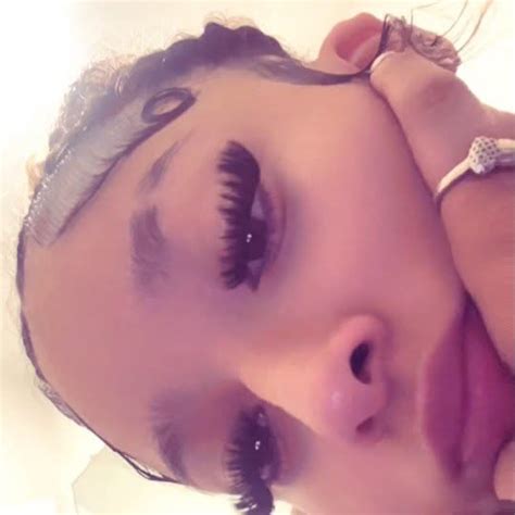 Uluv Lily Threads Say More