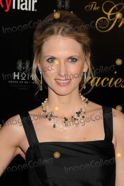 Anna Schecter Pictures And Photos