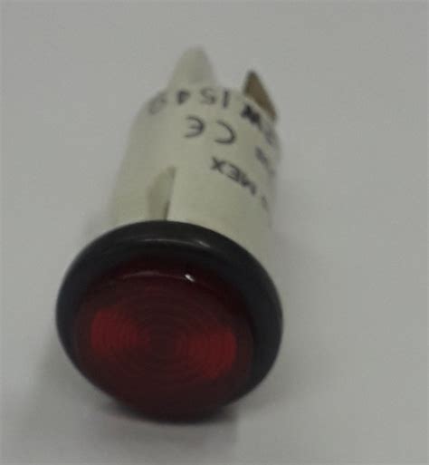 3035 3 13 37610 Red Round 14 Volt Solico Indicator Light With Spade