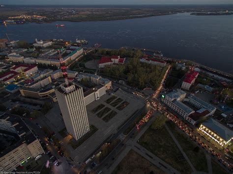 «Небоскрёб» на болоте: история 24-этажки