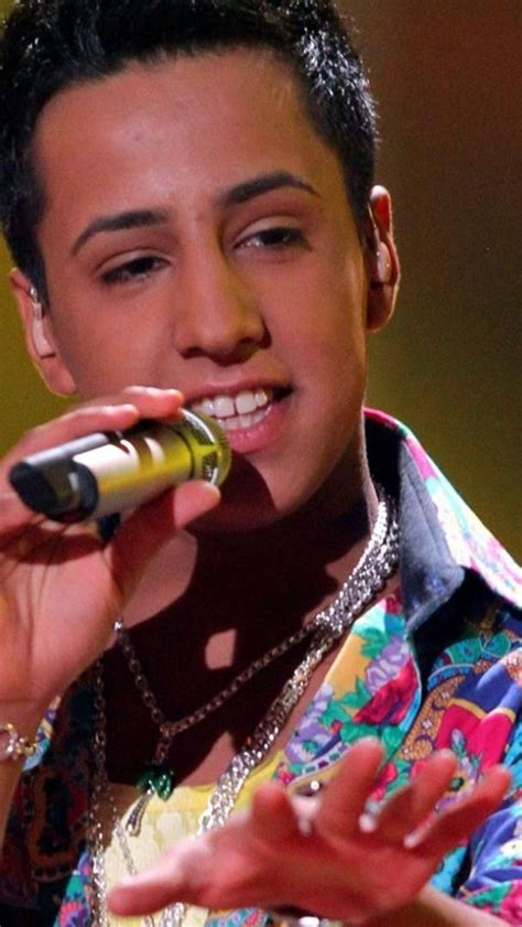 1081x1920 Resolution Checker Boy Singing 1081x1920 Resolution