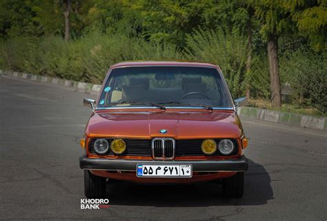 تست و بررسی بی ام و سری 5 اتاق E12؛ ریشه‌ای با طعم لذت