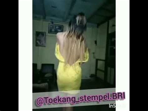 Ngintip Abg Ganti Baju Video Cewek Ganti Baju Video Rizuki The