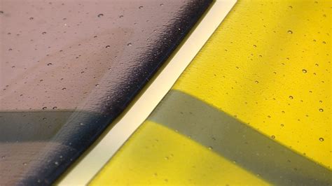 Beating Bubbles Bullseye Glass