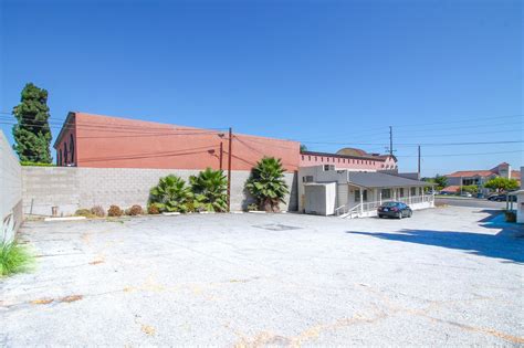 221 W Whittier Blvd La Habra Ca 90631 Retail For Sale Loopnet
