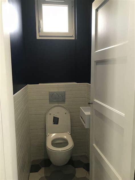 toilettes avec carrelage hexagonal et wc villeroy toilettes