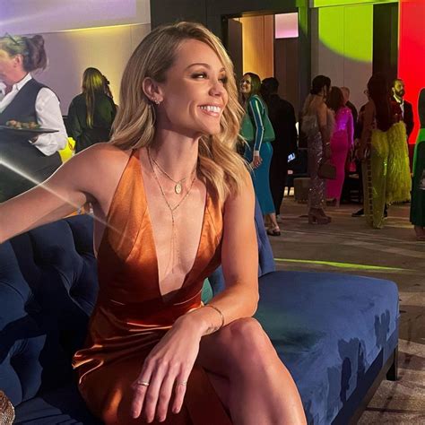 Laura Vandervoort 09 27 2022 • Celebmafia