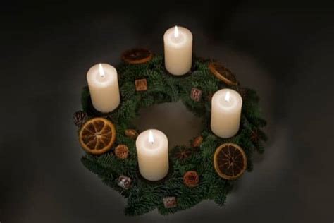 How To Make A Christmas Advent Wreath Simple Diy Our Country Life