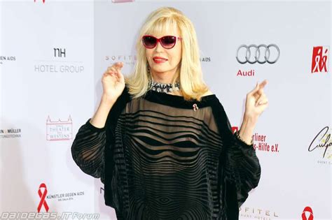 Amanda Lear Sexy Raccolta Foto Thread Appreciation Daidegas Forum