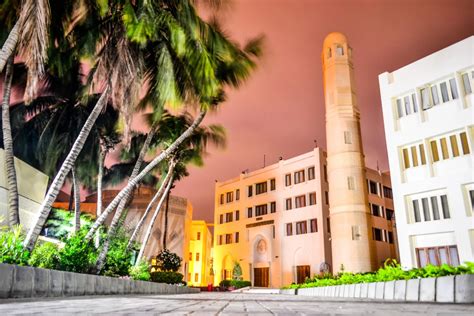 Aljamea Tus Saifiyah The Dawoodi Bohras