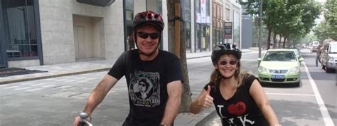 상하이 프라이빗 일일 자전거 투어 중국식 마사지 체험 포함 개인 상하이 자전거 투어로 상하이를 하루 종일 탐험해보세요 Funbooky