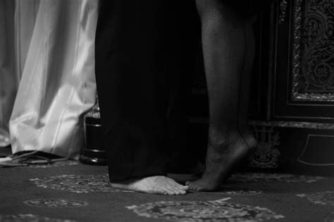 Christine And The Queenss Feet