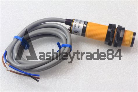 New E3f Ds10c4 E3f Ds10c4 12 24vdc Omron Photoelectric Switch Ebay