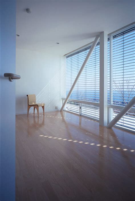 Picture Window House Shigeru Ban