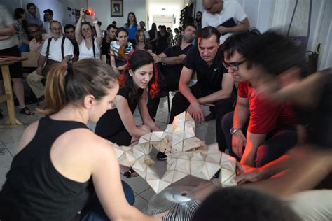 Gallery Of Innovative Prototyping Dynamic Fields Responsive Architecture Workshop Results 12