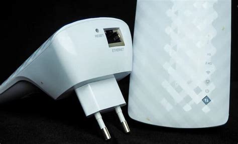 How Do I Extend My Wifi Signal To Another Building Feet Away GamingINI