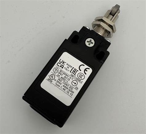 Limit Switch For Outrigger Leg Cherrypicker Parts Fast Reliable Service