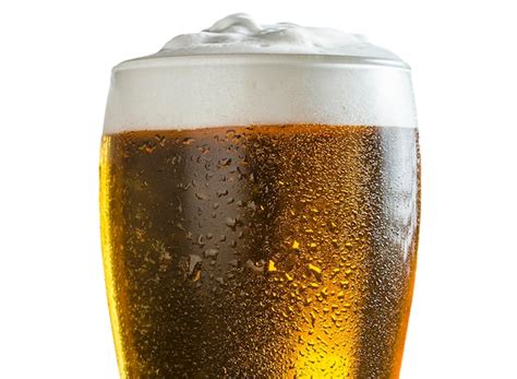 Free Photo Isolated Beer Composition