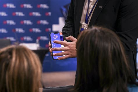 Мтел станува и мобилен оператор во Северна Македонија Off