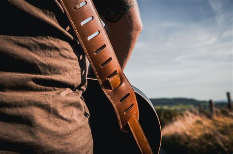 Handmade Leather Acoustic Guitar Straps Uk ›› Designs By Coupland