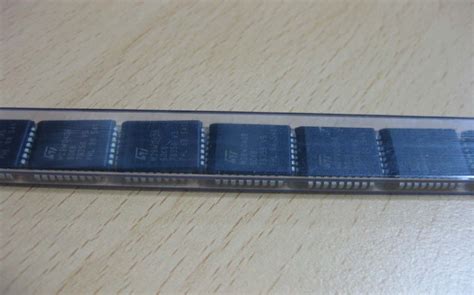 ST Flash Memory ELNEC Adapter DIL32 PLCC32 ZIF CS 불용자재 장터 소리전자