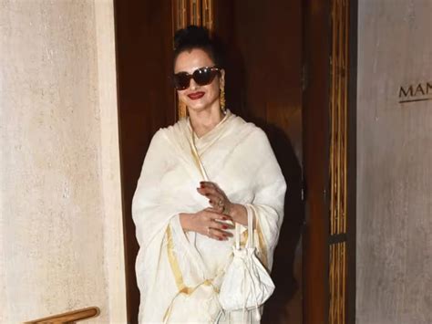 Rekha Fashion Icon Bollywood Actress Rekha Cotton Saree With Sneakers
