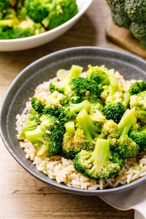 5 Minute Broccoli With Garlic Sauce Nurtured Homes