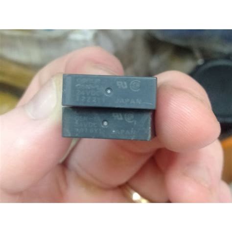 Relay Relay Relay G5n 1a 24vdc 4 Pins 5a Disassembled Item