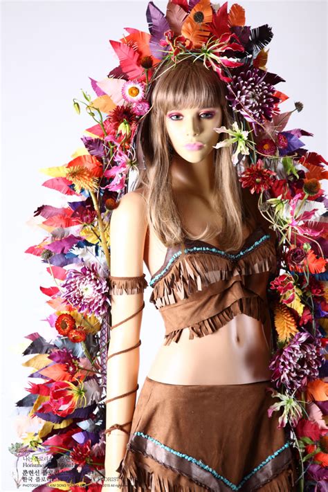 한국 플로리스트 과정 6기 김 태 린 Kim Tae Ryn 문현선 플로리스트 아카데미 졸업생 명단 문현선 플로리스트 아카데미 동양최초 플로리스트마이스터 문현선