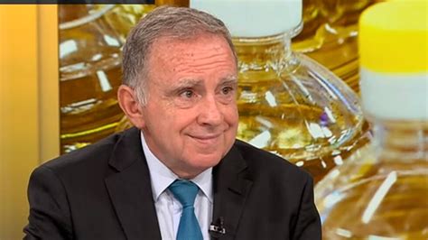 Зам земеделският министър Имаме достатъчно запаси от олио Nova