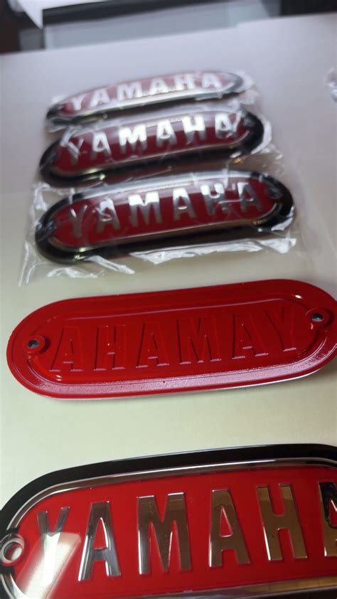 1968 Yamaha Dt1 250 Gas Tank Badge Emblem 214 24161 00 00 Vintage