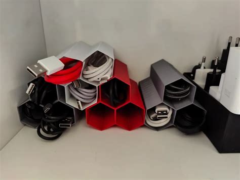 Hexagonal Cable Holder By Diego Cattel Makerworld