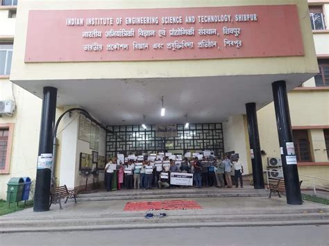 Iiest Shibpur Once Iit Kharagpurs Mentor What Went Wrong At This