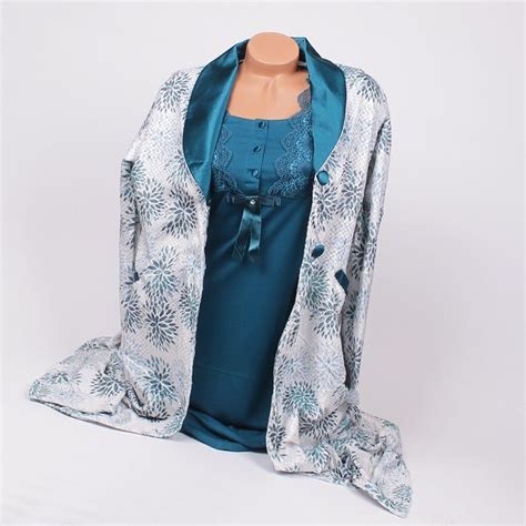 Елегантен комплект от халат и нощница за бременни в перлено опалово зеленo Халат Бремен Шапка