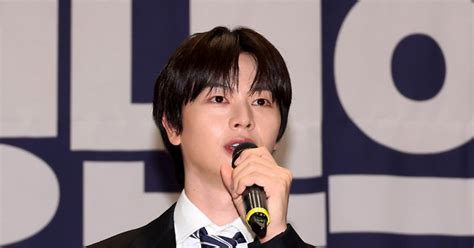 [포토]육성재 청년의날 홍보대사 역할에 충실할게요