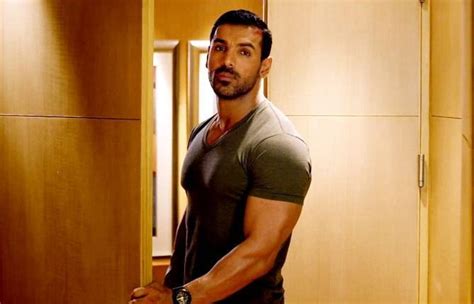 Force Movie John Abraham Body Happy Birthday John Abraham 10 Photos