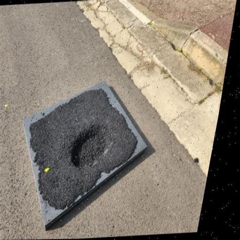 Potholes Object Detection Dataset And Pre Trained Model By Higher School Of Communication Of Tunis