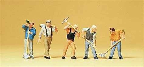 Preiser 10461 Ho Scale People Working Workers Wpicks And Shovels
