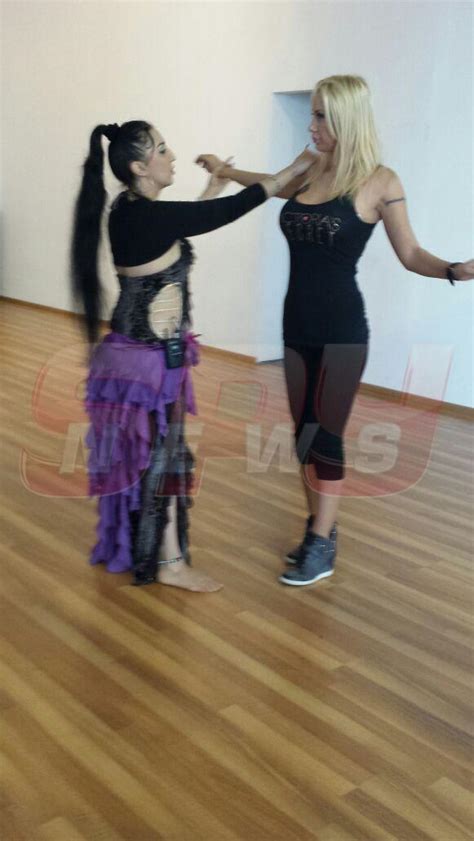 Foto Hot Loredana Chivu și Simona Trașcă Au Trecut La Treabă Învață